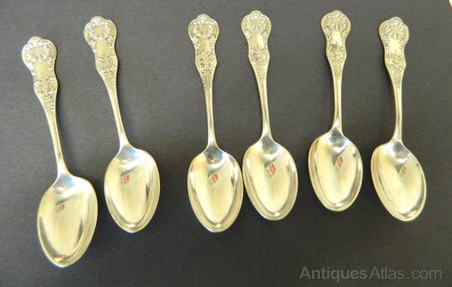 Antiques Atlas - Silver Plated Kings Pattern Tea Spoons