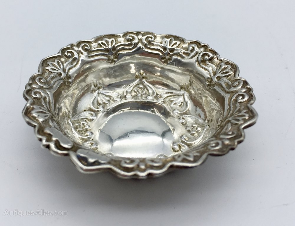Antiques Atlas - Solid Silver Art Nouveau Dish Circa 1900