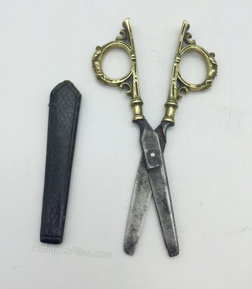 Antiques Atlas - Victorian Scissors In Leather Case Circa 1850