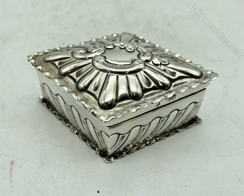 Antiques Atlas - Victorian Sterling Silver Ring Box Circa 1897