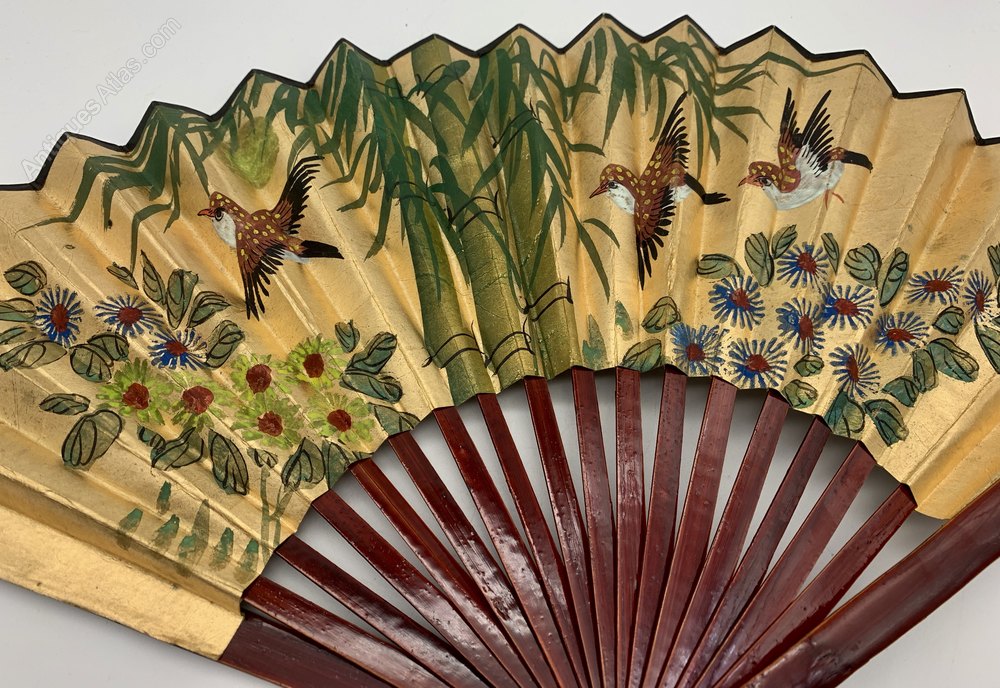 Antiques Atlas - Vintage Oriental Hand Fan.