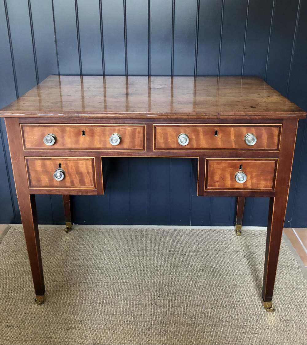 George III Writing Table Or Desk - Antiques Atlas