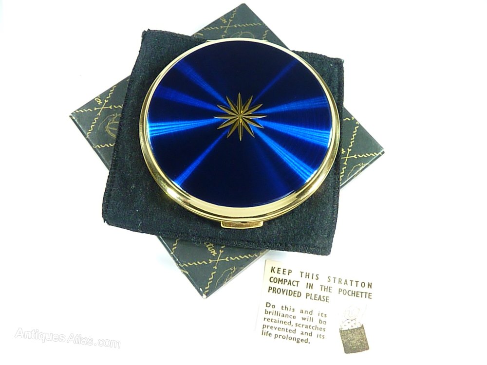 Antiques Atlas - 1950s Makeup Compact Unused Stratton
