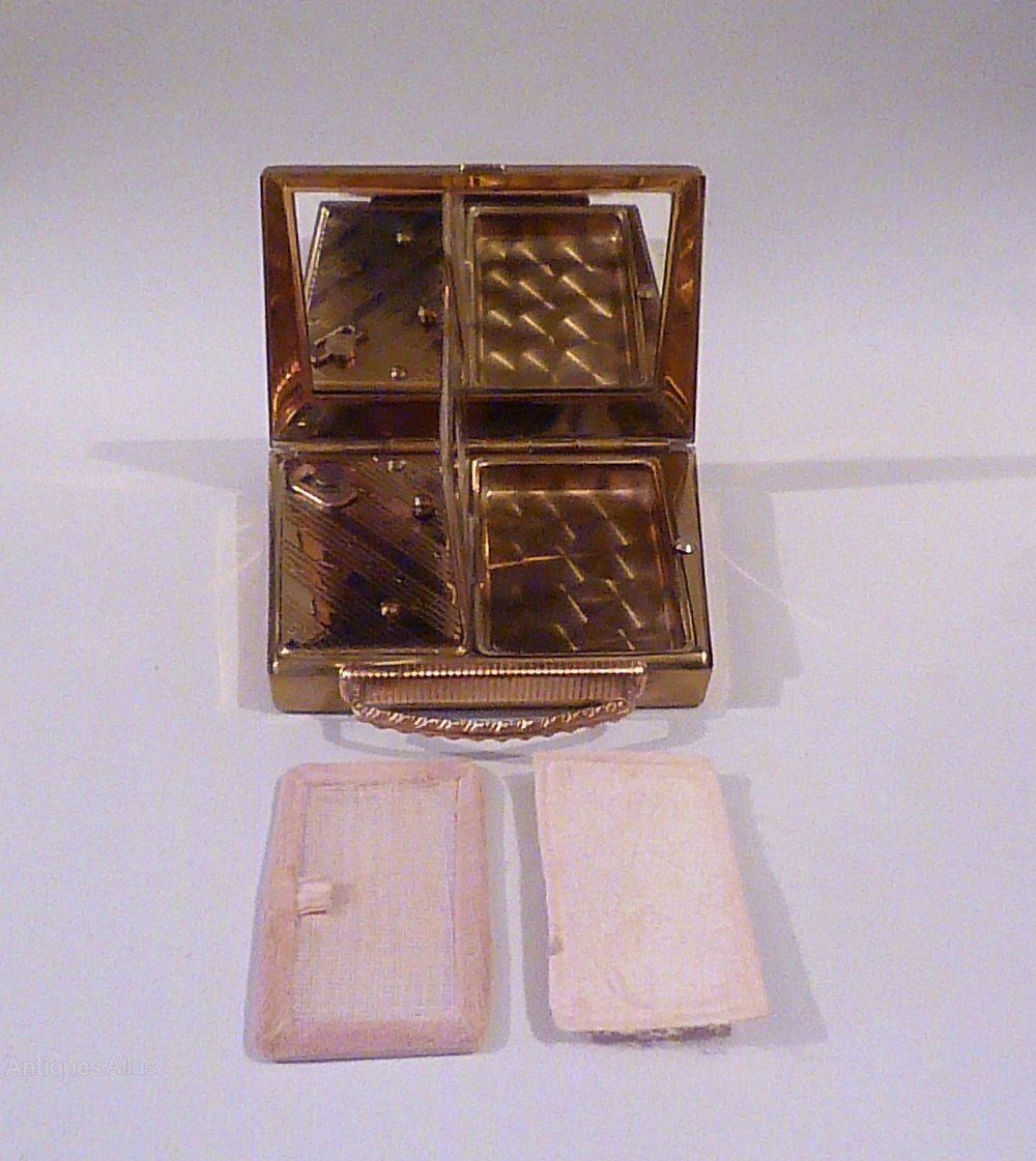 Antiques Atlas - 1950s Mascot Musical Powder Box as395a737