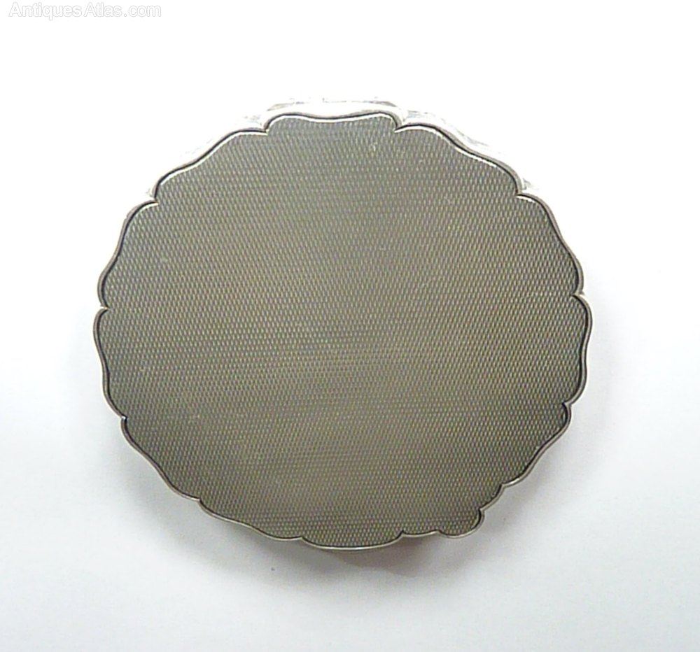 Antiques Atlas - Antique Silver Compact Mirror as395a2119