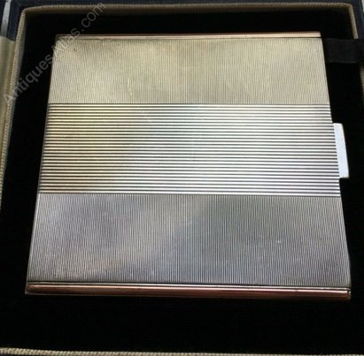 Antiques Atlas - Art Deco Silver Compact Mirror Harrods Ltd 1939 as395a1859