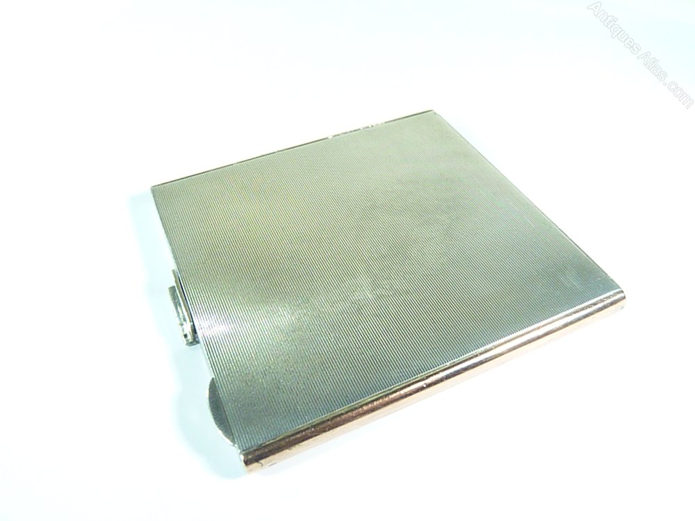 Antiques Atlas - Art Deco Silver Compact Mirror Harrods Ltd 1939 as395a1859