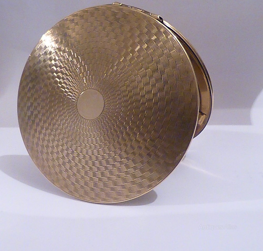 Antiques Atlas - Art Deco Stratton Compact Gifts For Her 1930s