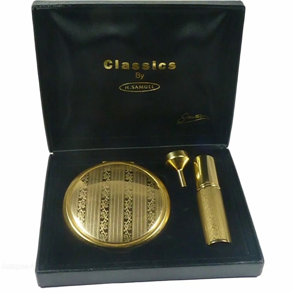 Antiques Atlas - Black And Gold Vintage Vanity Set as395a2999