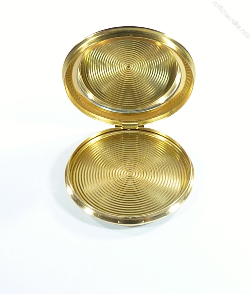 Antiques Atlas - Compressed Powder Compact Emerald Green as395a1931