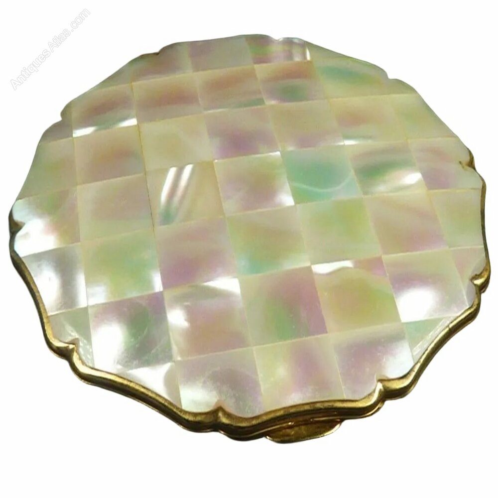 Antiques Atlas - Gorgeous Vintage Stratton Compact Mirror MOP Lid ...