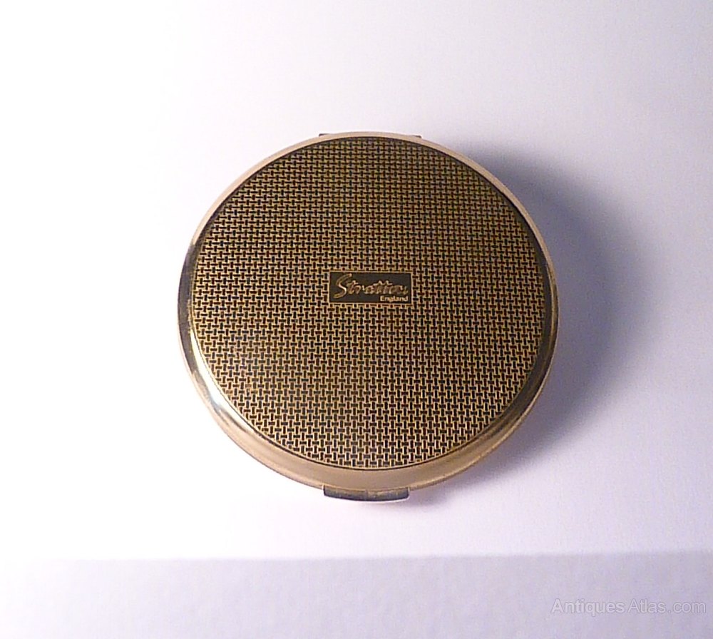 Antiques Atlas - Powder Mirror Compacts Stratton Compacts