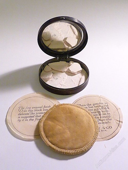 Antiques Atlas - Rare Antique Compacts Colgate 1930s as395a1708