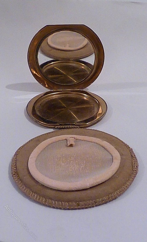 Antiques Atlas - Rare Stratton Compact 1938 Clipped Round Panda