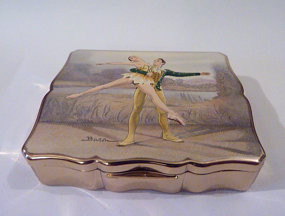 Antiques Atlas - Rare Stratton Ballet Musical Powder Box