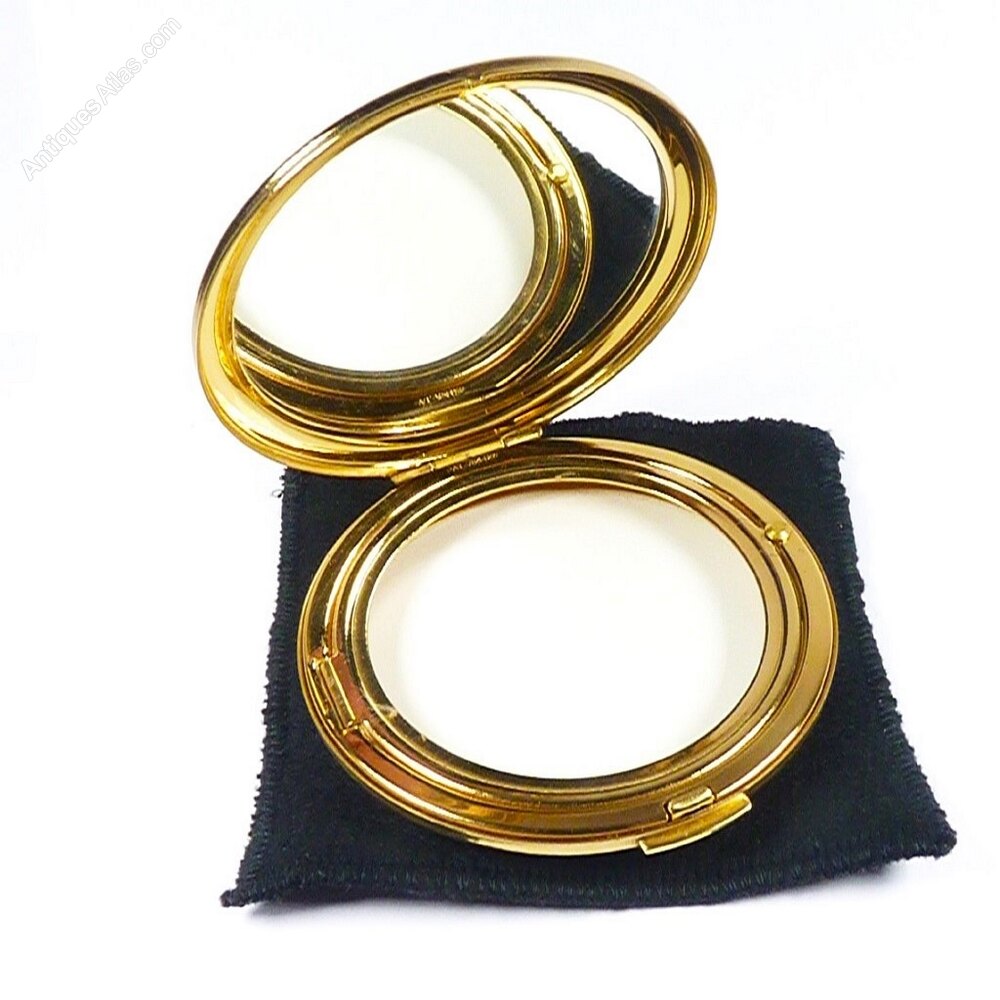 Antiques Atlas - Red And Black Vintage Stratton Compact Mirror as395a2826