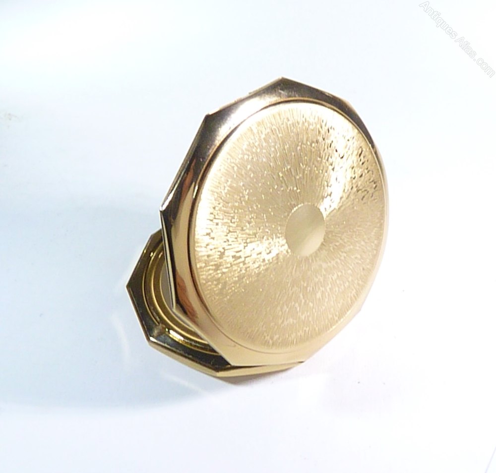 Antiques Atlas - Refillable Powder Compact Case Stratton 1960s as395a1886