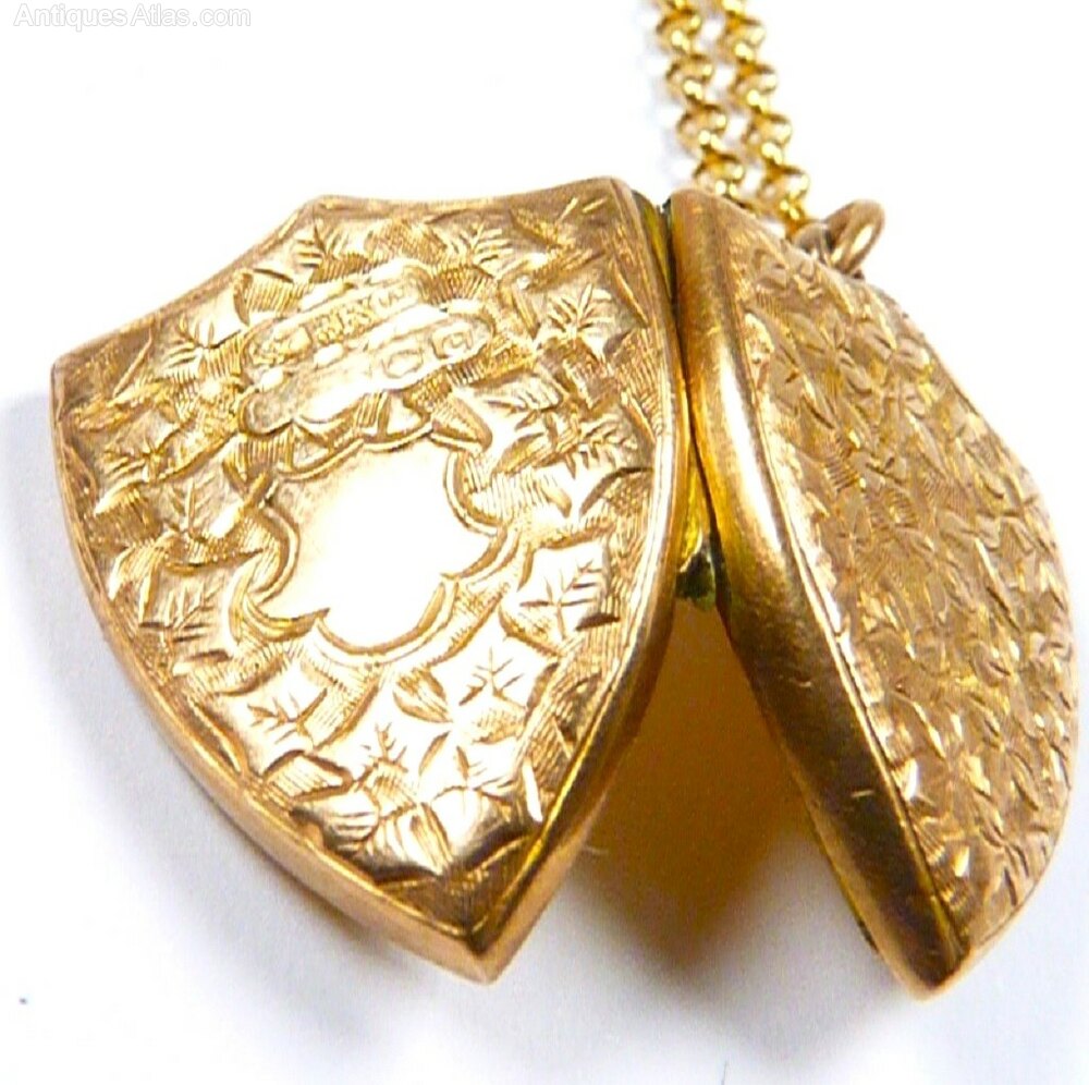 Antiques Atlas - Solid Gold Antique Locket With 18 Inch 9ct Chain ...