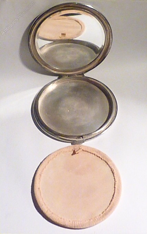 Antiques Atlas - Solid Silver Compacts Vintage Christmas Gifts as395a1023