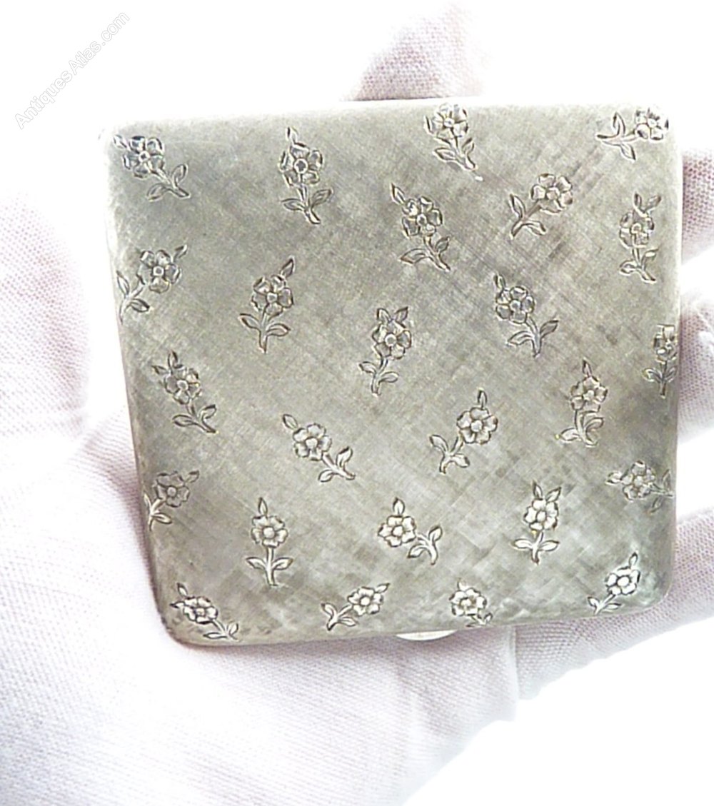 Antiques Atlas - Superb Antique Silver Compact Mirror