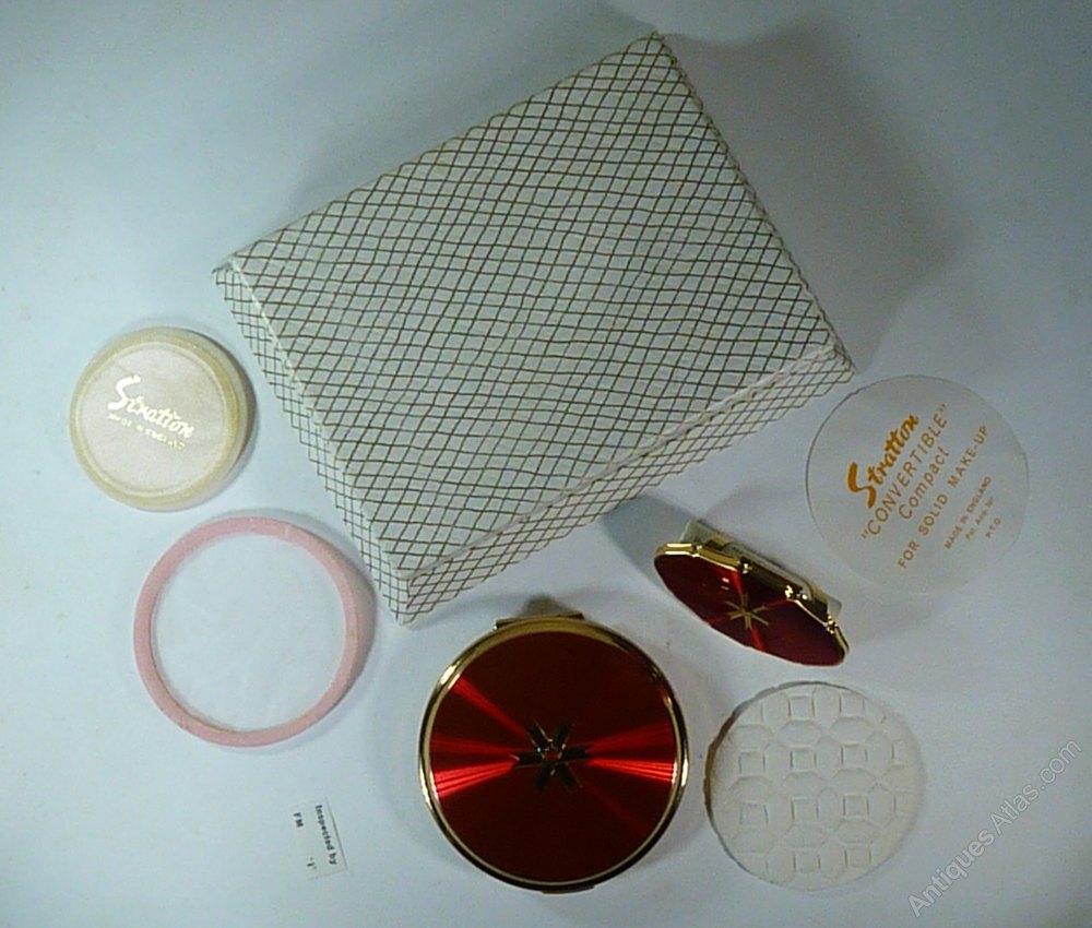 Antiques Atlas - Unused Stratton Compact Set Scarlet Enamel 1960s ...