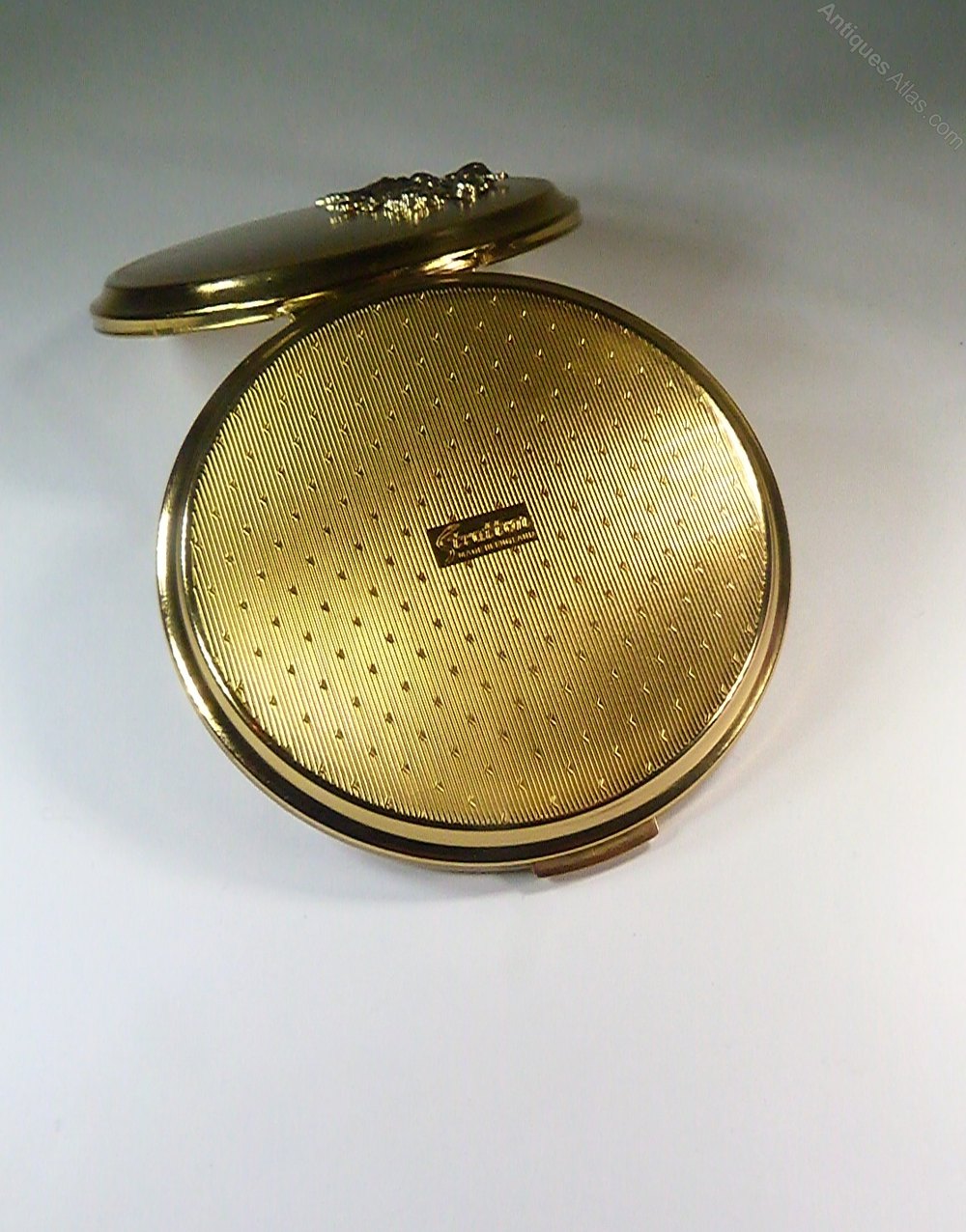 Antiques Atlas - Unused Stratton Powder Compact Vanity Mirrors as395a1813