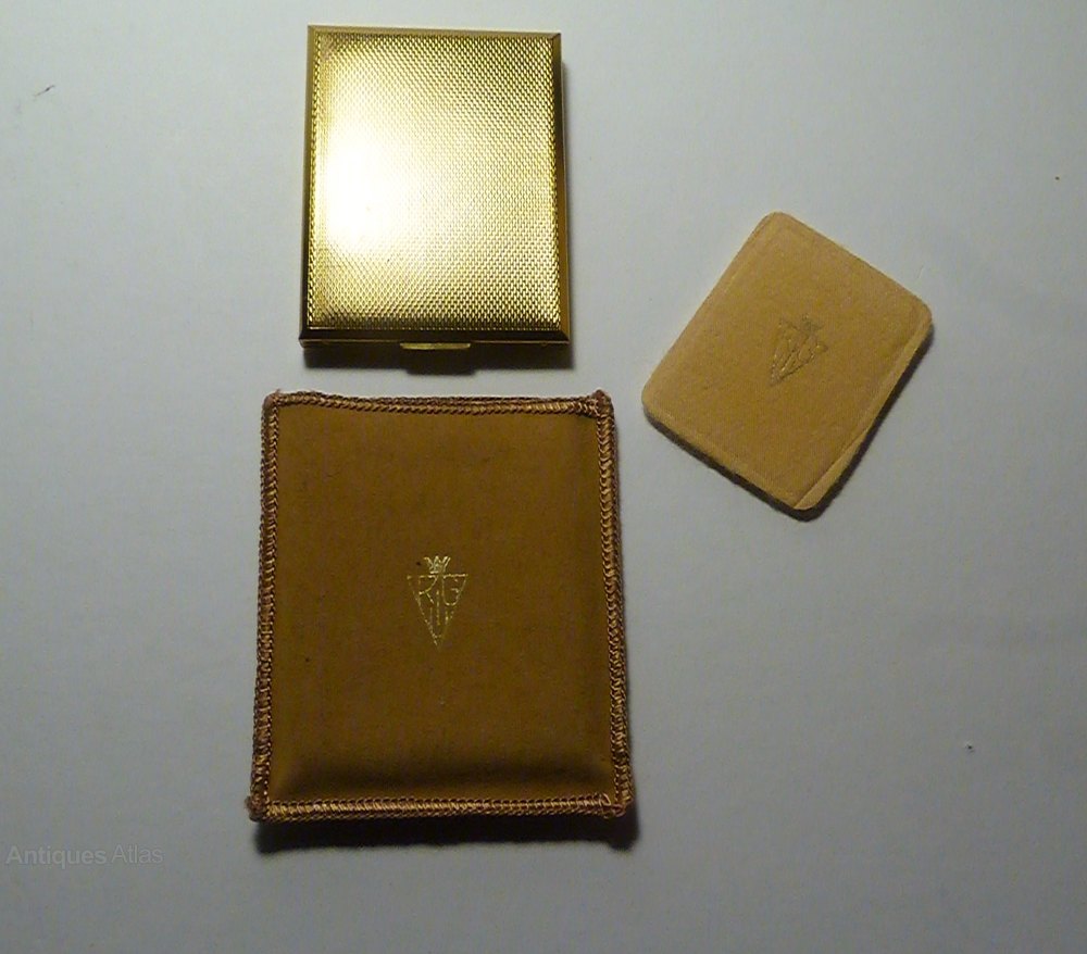 Antiques Atlas - Unused Vintage Kigu Powder Compact 1950s as395a1763