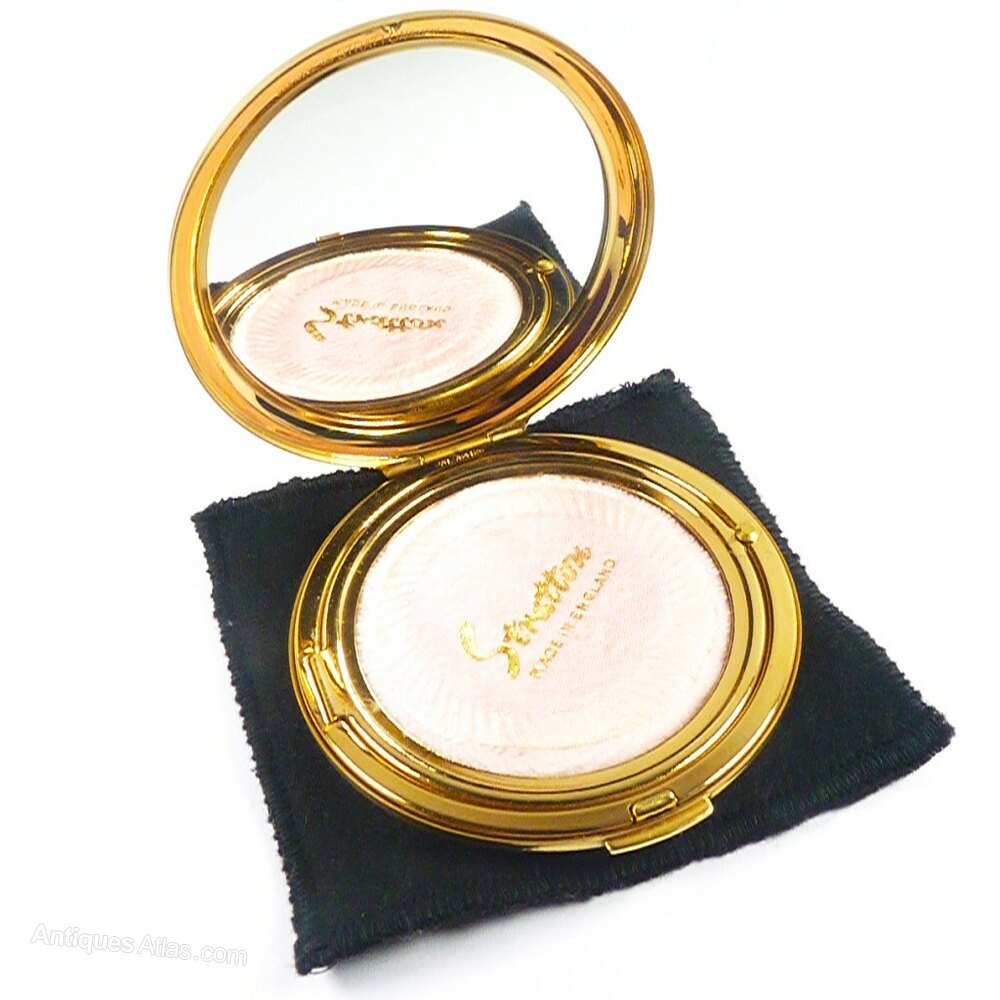 Antiques Atlas - Unused Vintage Stratton Powder Compact as395a2851