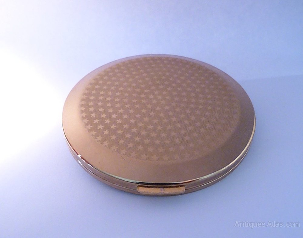 Antiques Atlas - Unused Vintage Stratton Powder Compact 1960s