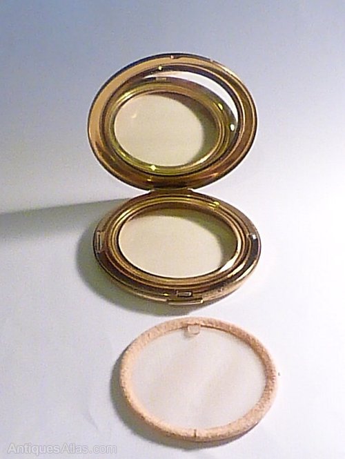 Antiques Atlas - Vanity Mirrors Stratton Powder Compacts