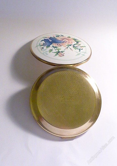 Antiques Atlas - Vanity Mirrors Stratton Powder Compacts