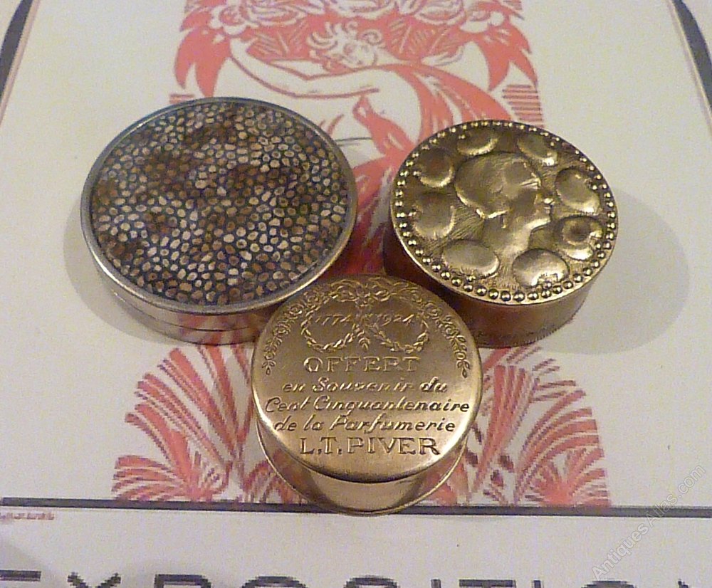 Antiques Atlas - Very Rare 1920s L.T. Piver Powder Tin Compacts