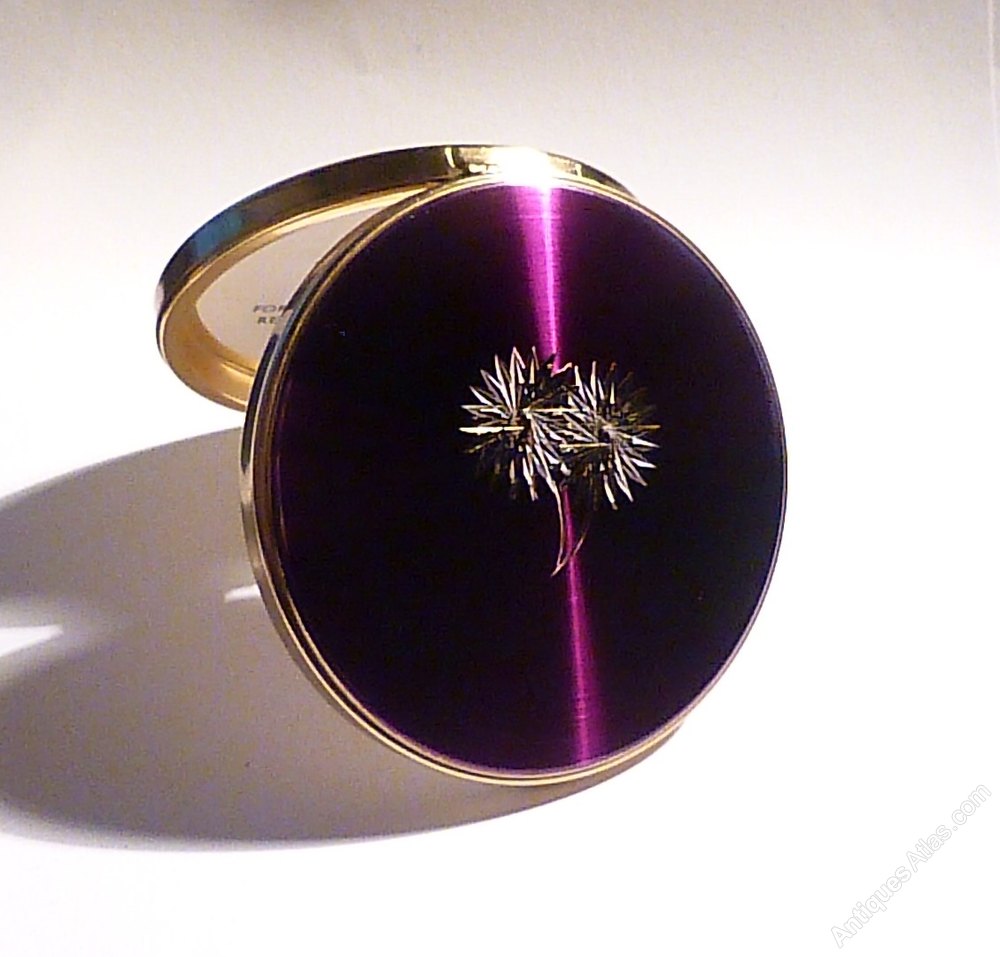 Antiques Atlas - Vintage Boxed MAGENTA Enamel Compact 1950s