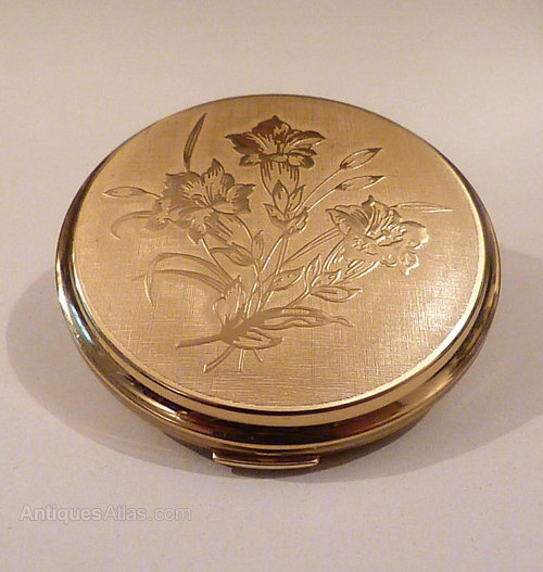 Antiques Atlas - Vintage Gifts For Her Powder Mirror Compact as395a802