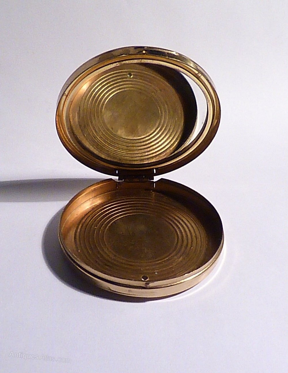 Antiques Atlas - Vintage Handbag Mirrors Yardley Powder Compact