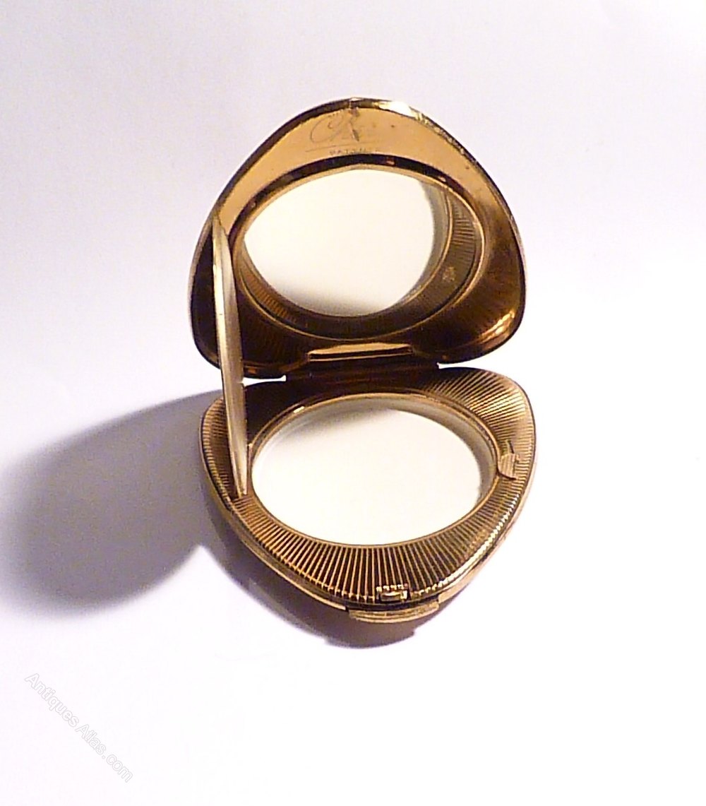 Antiques Atlas - Vintage Kigu CHERIE Powder Compact