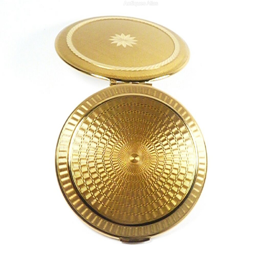 Antiques Atlas - Vintage Kigu Powder Compact Mirror as395a2829