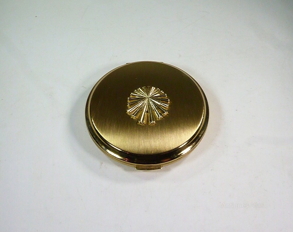 Antiques Atlas - Vintage Powder Mirror Compacts 1950s
