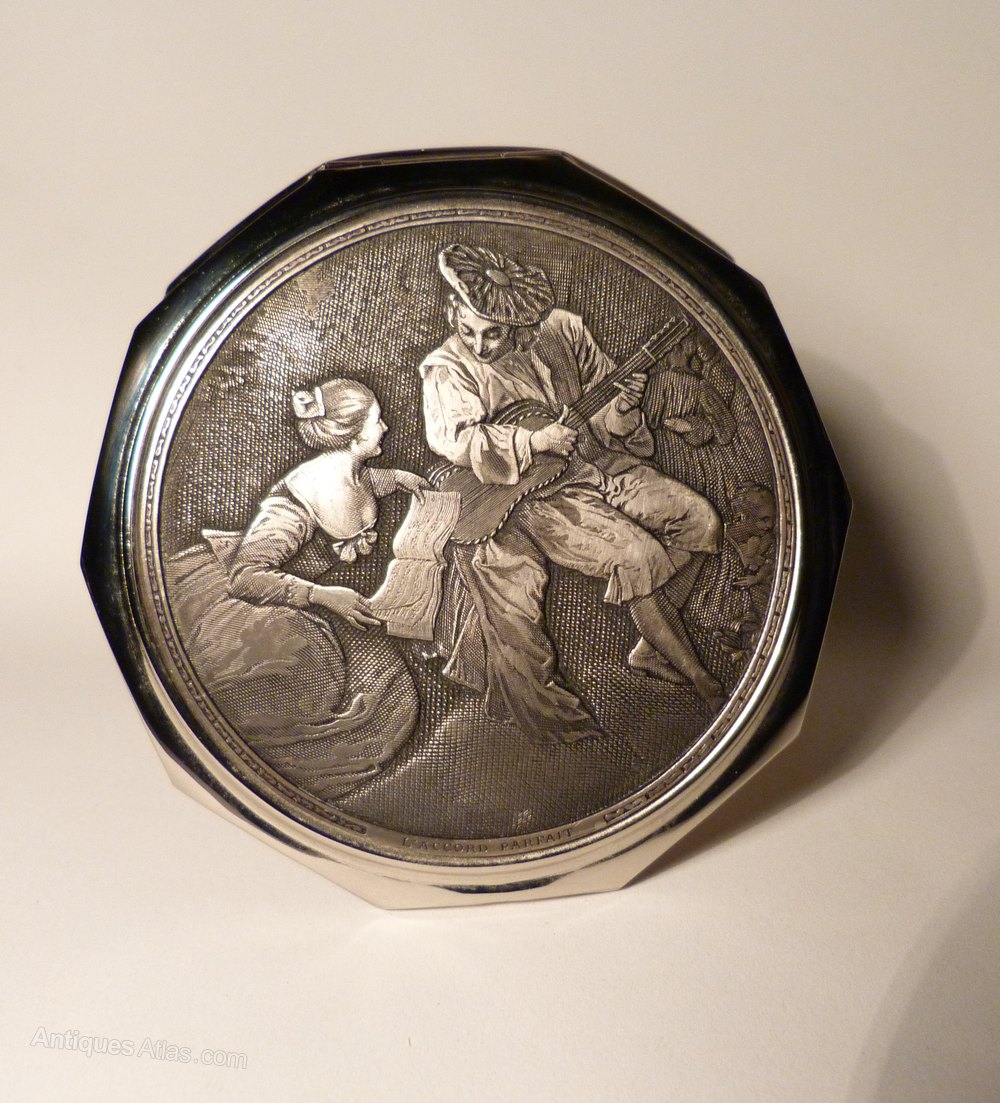 Antiques Atlas - Vintage Silver Plated Powder Compact Romantic Gift
