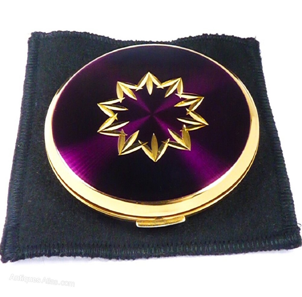 Antiques Atlas - Vintage Stratton Powder Compact 1970s as395a2775