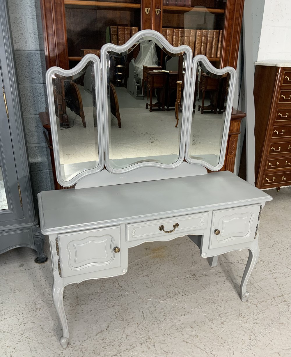 Painted French Dressing Table - Antiques Atlas