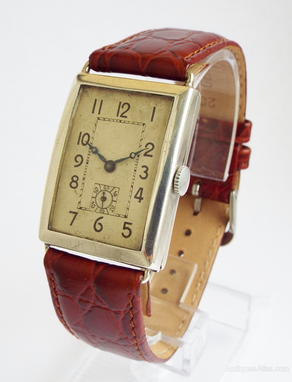 Antiques Atlas - A Gents 1930s Unic Wrist Watch, Boxed