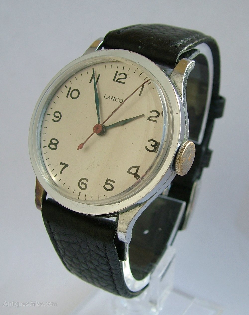 Antiques Atlas - A Gents WW2 Era Military Style Lanco Wrist Watch