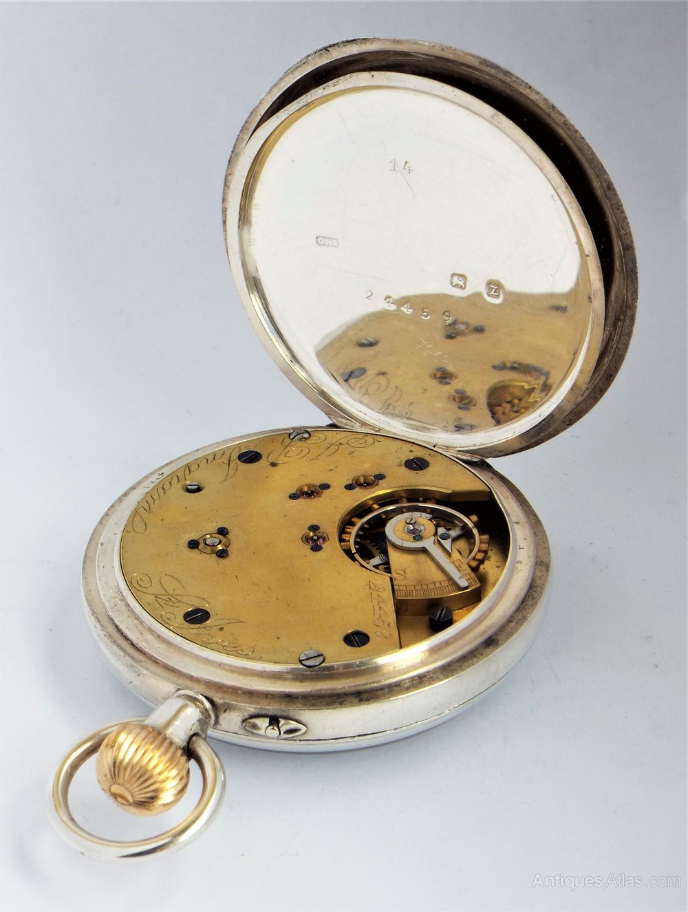 Antiques Atlas - A Late Victorian English Silver Pocket Watch as170a9202