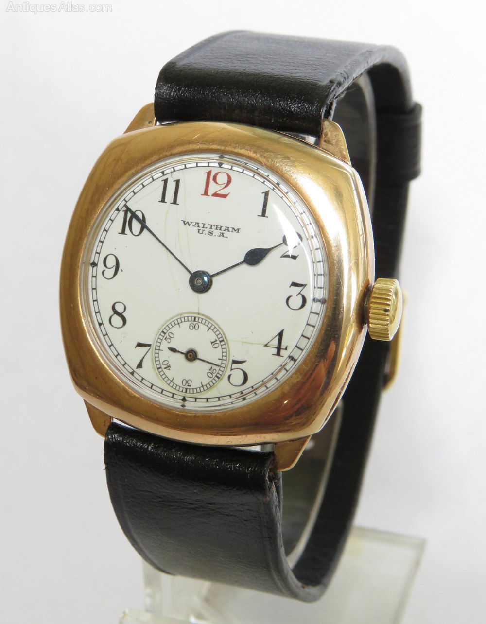 Antiques Atlas - Gents 1930s 9ct Gold Waltham Wrist Watch as170a8262