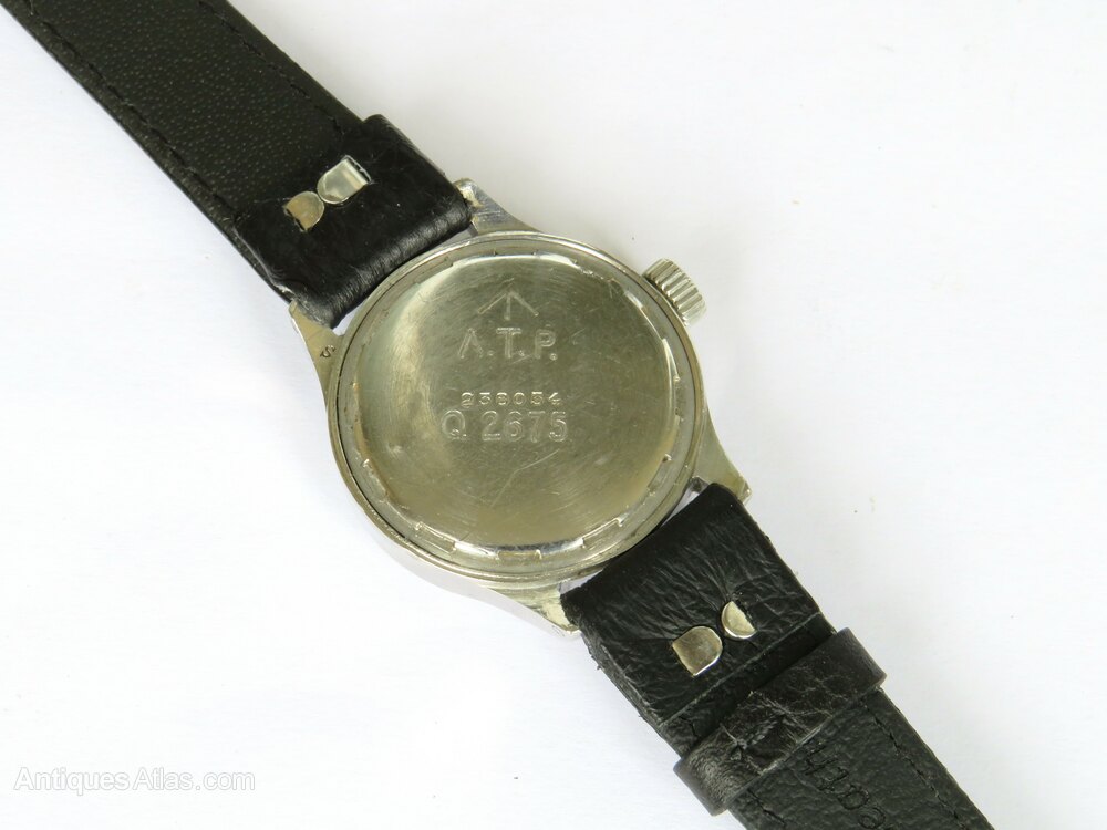 Antiques Atlas - Gents 1940s Revue ATP Wrist Watch as170a14186