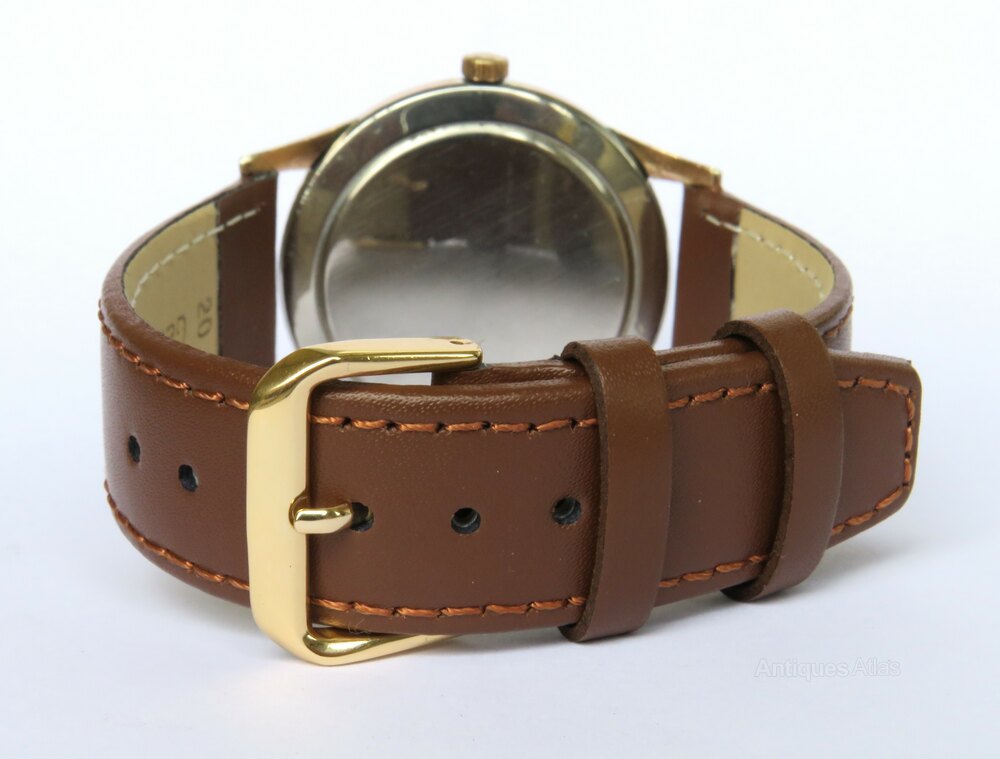 Antiques Atlas - Gents 1950s Jumbo Wyler Vetta Wrist Watch as170a13269