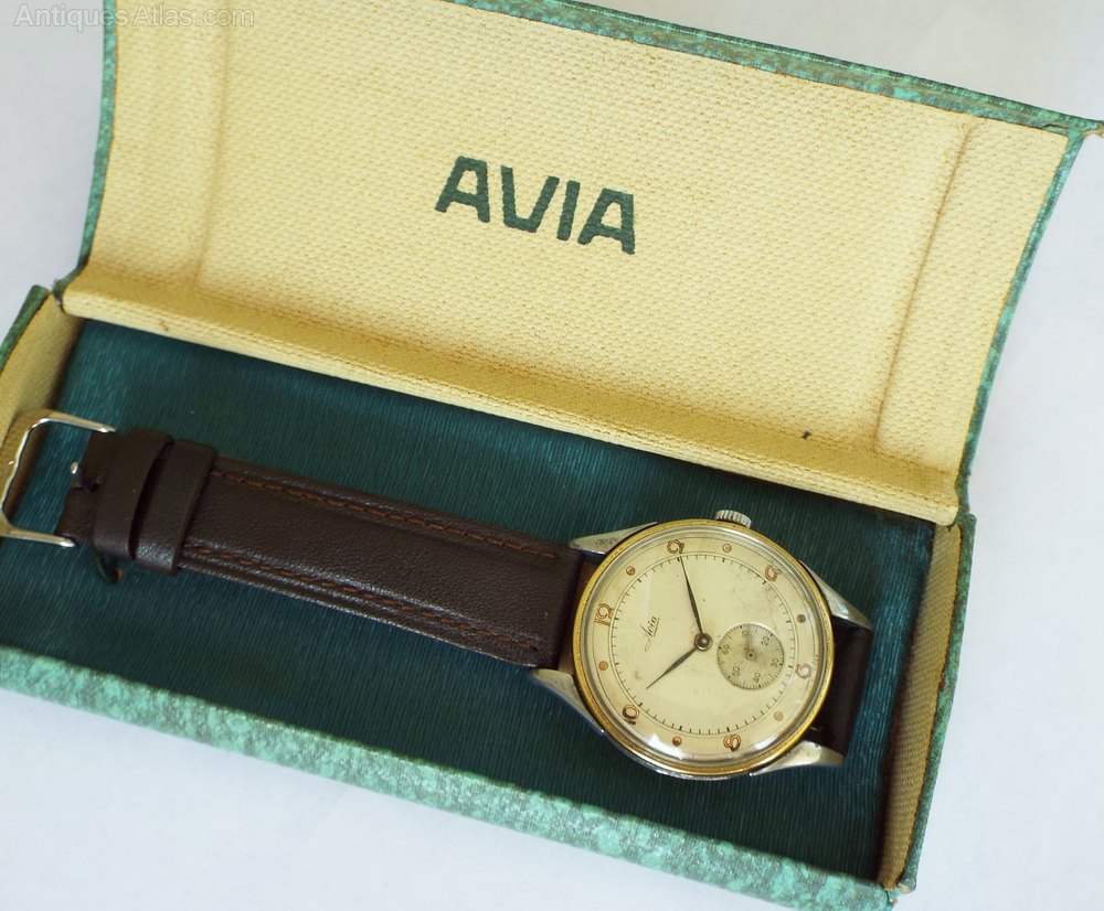 Antiques Atlas - Gents Good-sized 1950s Avia Wrist Watch With Box