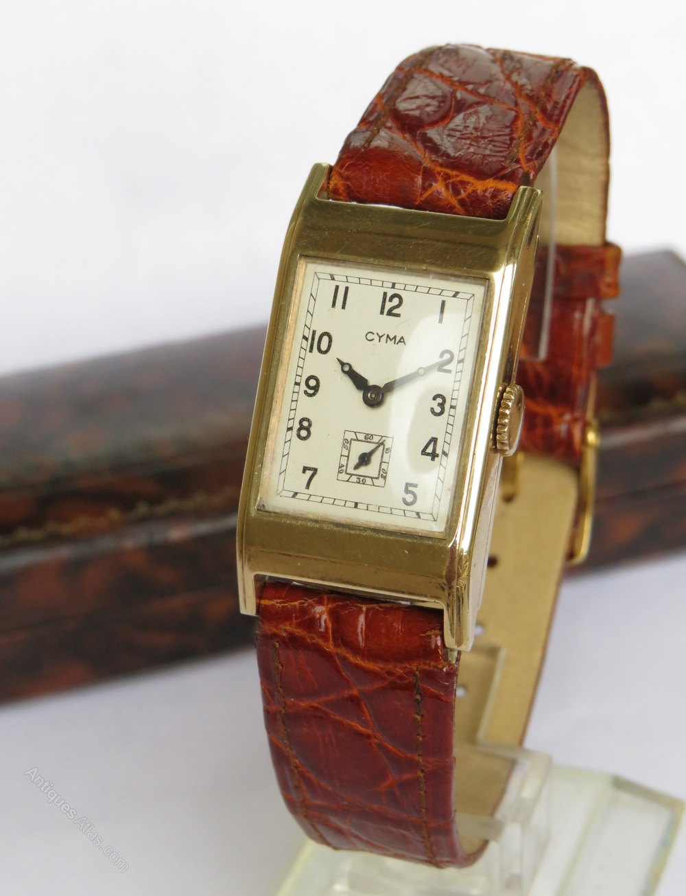 Antiques Atlas - Mid-size 9ct Gold Cyma Wrist Watch, 1946 as170a7139