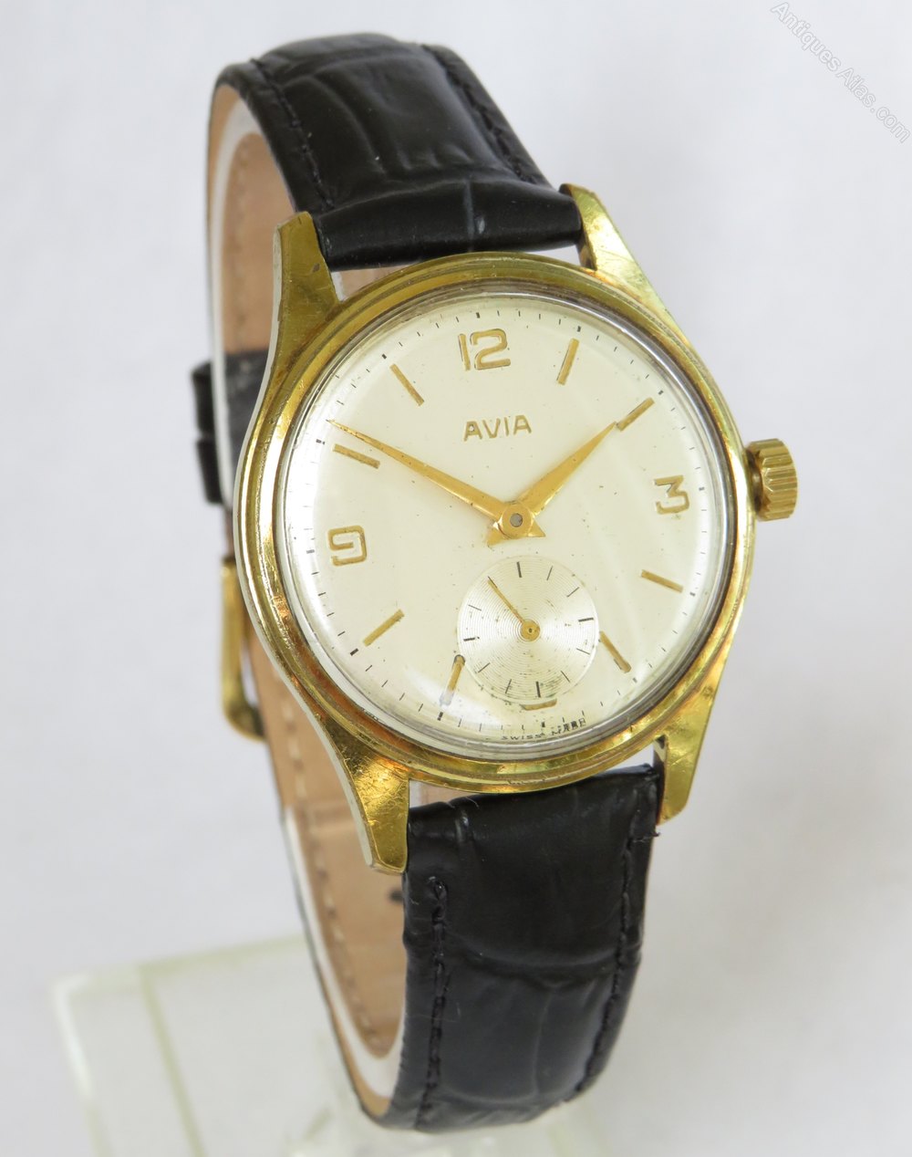 Antiques Atlas - Mid-size Avia Wrist Watch, 1950s as170a7944
